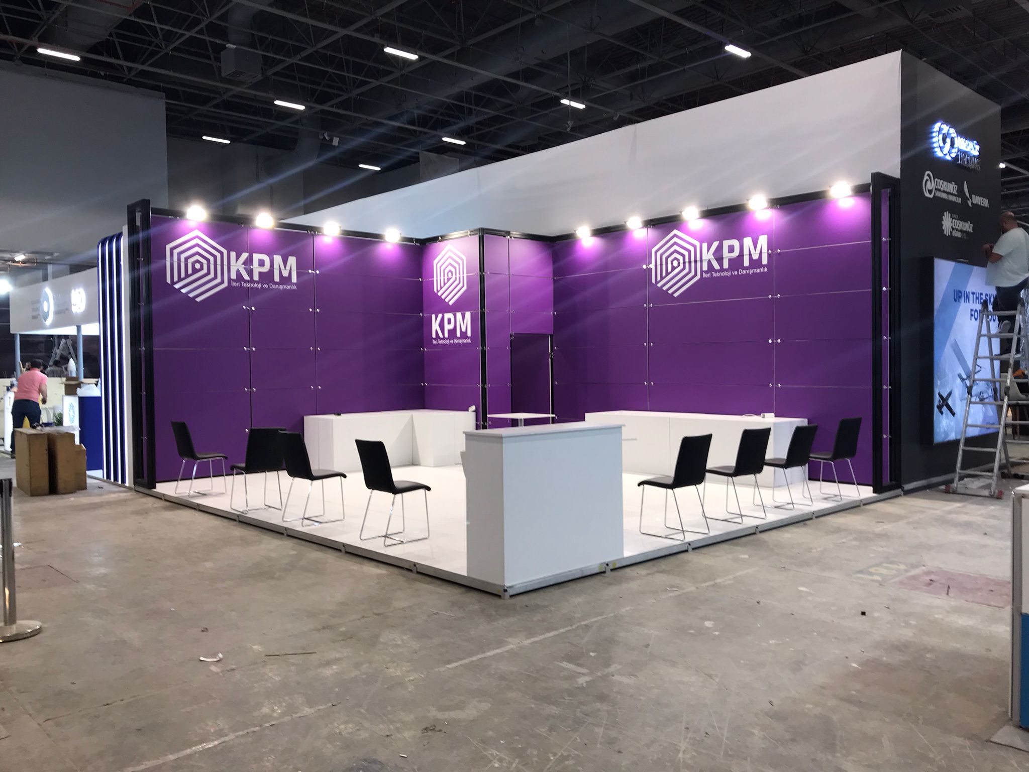 KPM Danışmanlık Fuar Standı | Etkili Danışmanlık Sunumu